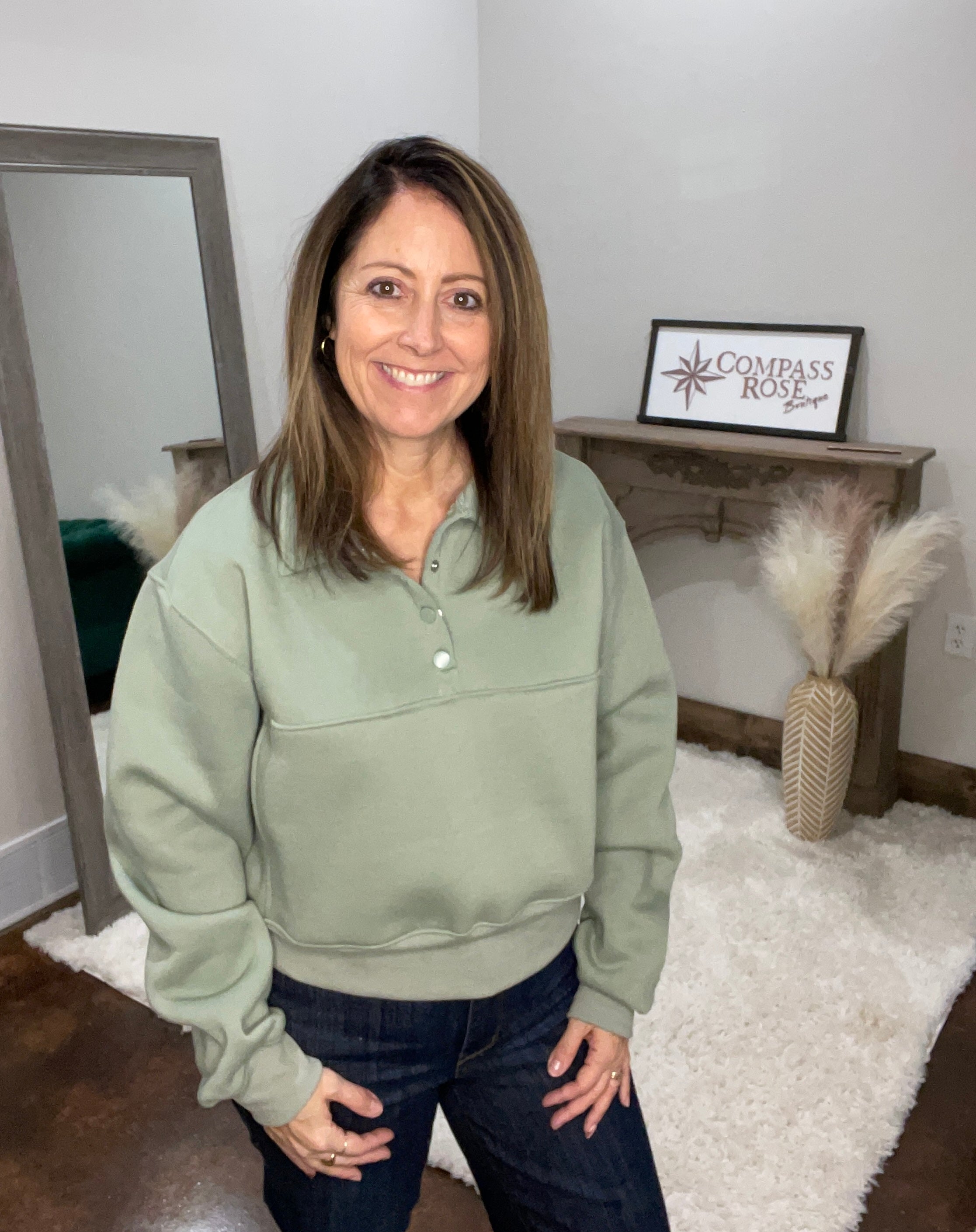 Collar Snap Buttoned Sweatshirt – Compass Rose Boutique